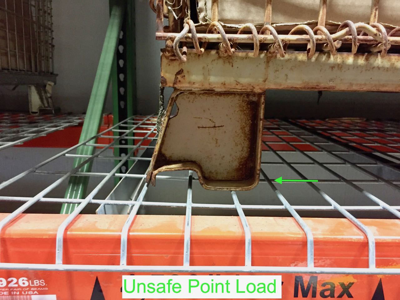 Pallet Rack Wire Decking Can Fail with Wrong Style Load